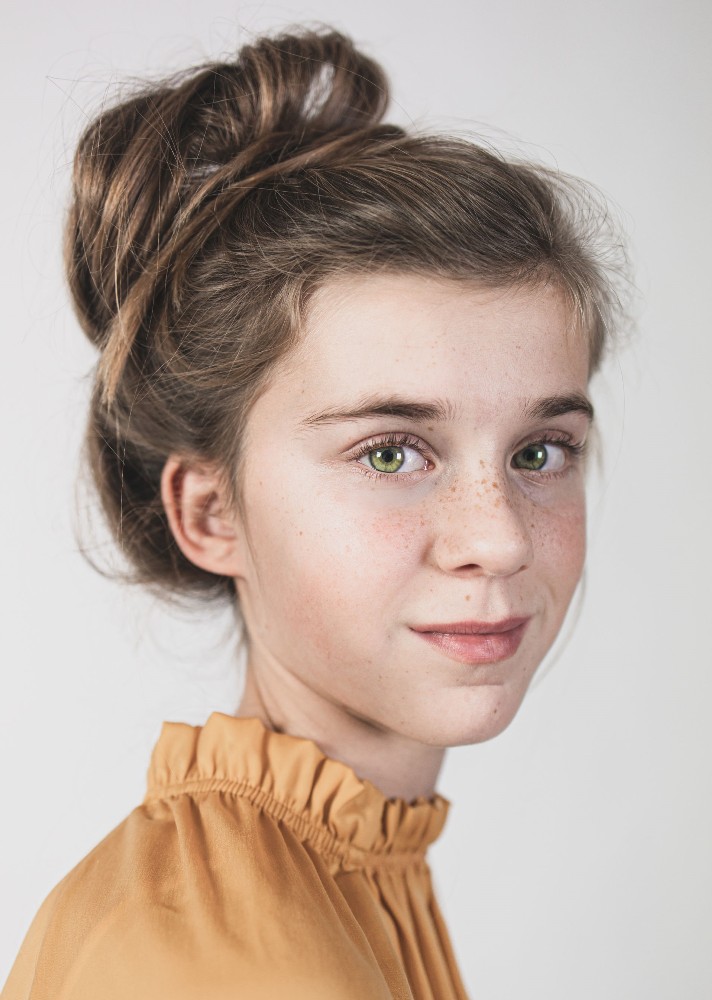 Julie G | Network Model Agency