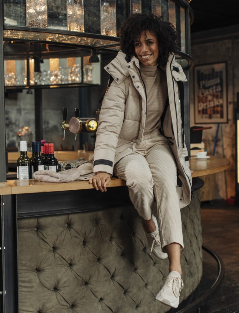 Juliet C | Network Model Agency