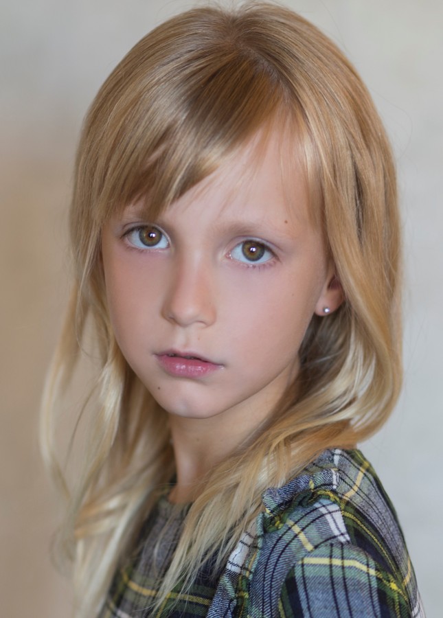 Jutta M | Network Model Agency