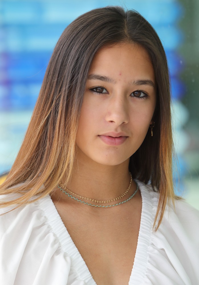 Lara S | Network Model Agency