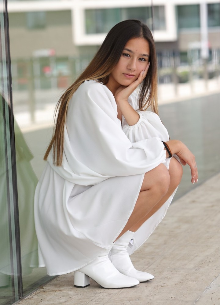 Lara S | Network Model Agency