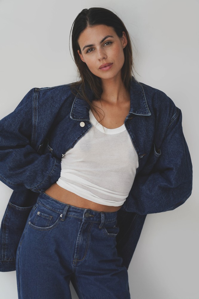 Larissa DC | Network Model Agency