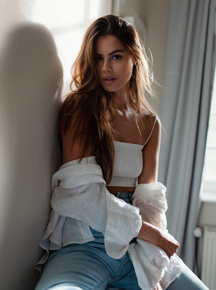 Larissa DC | Network Model Agency