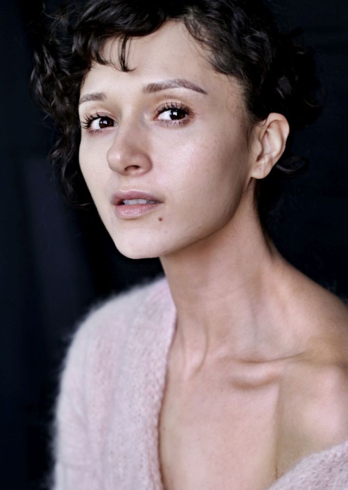 Laura M | Network Model Agency