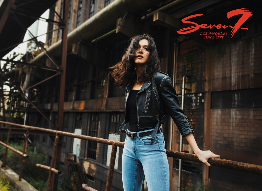 Laura M | Network Model Agency