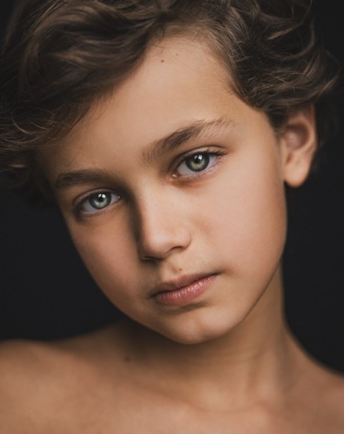 Leon W | Network Model Agency