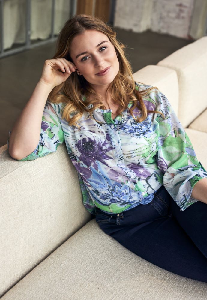 Lillian Camilla S | Network Model Agency
