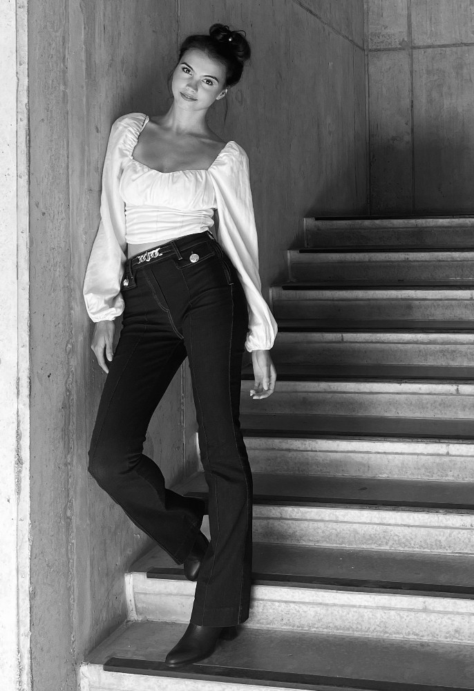 Lize D | Network Model Agency