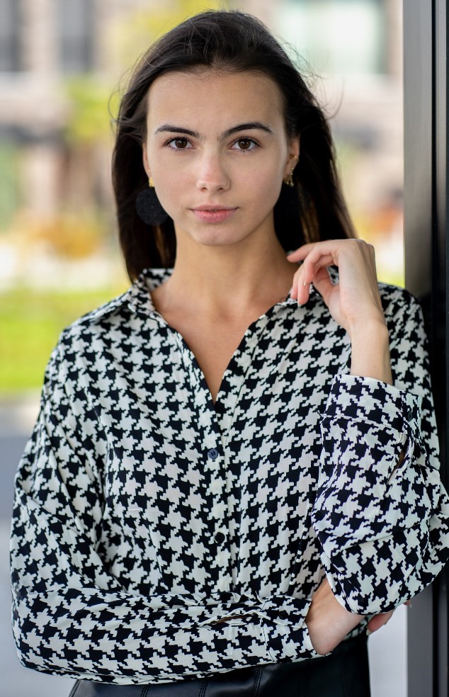 Lize D | Network Model Agency