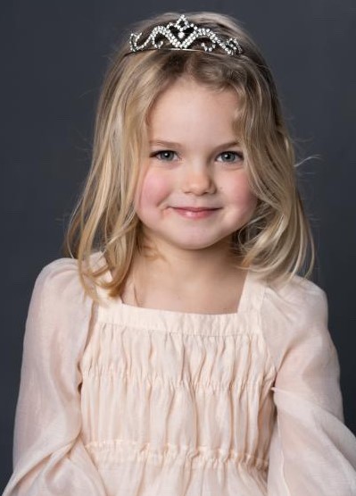 Louise DM | Network Model Agency