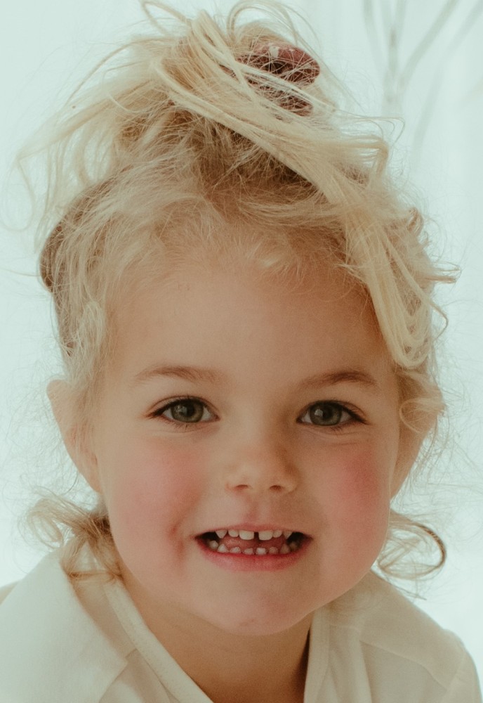 Louise DM | Network Model Agency