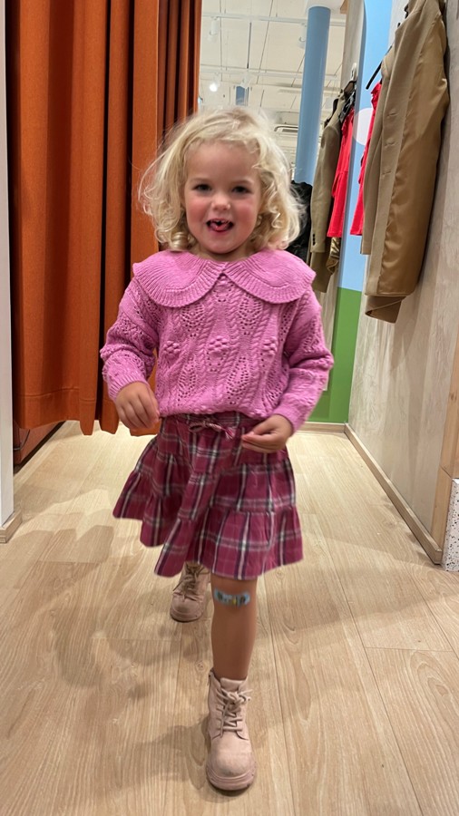 Louise DM | Network Model Agency