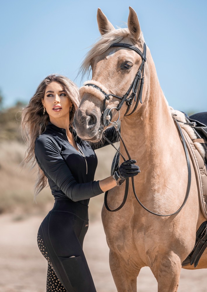 Lucienne V | Network Model Agency