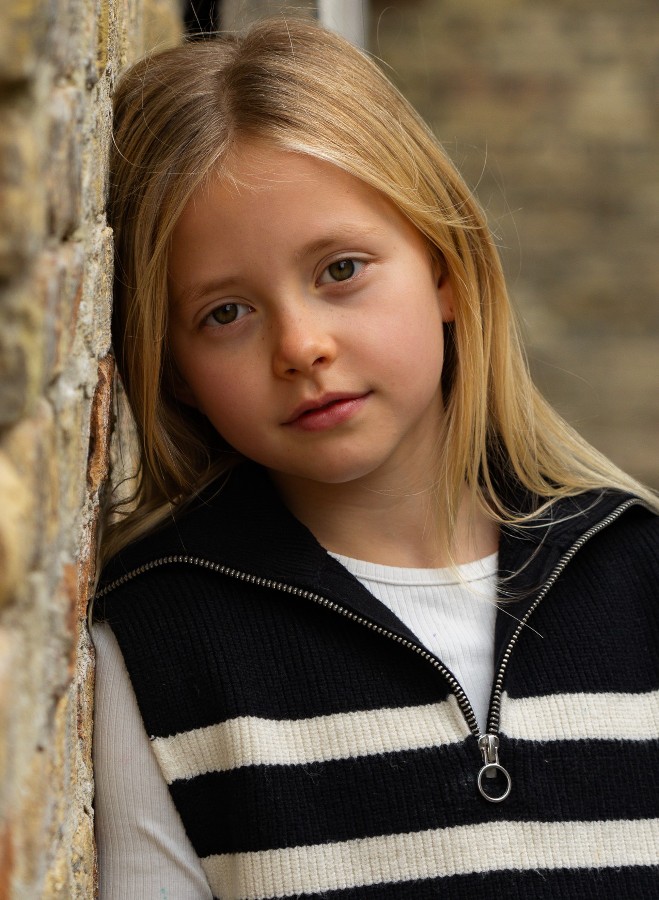 Marie D | Network Model Agency