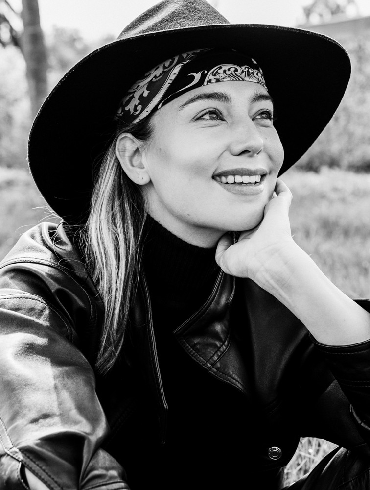 Martine vD | Network Model Agency