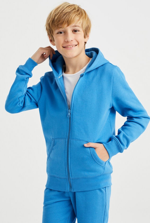 Matteo M | Network Model Agency