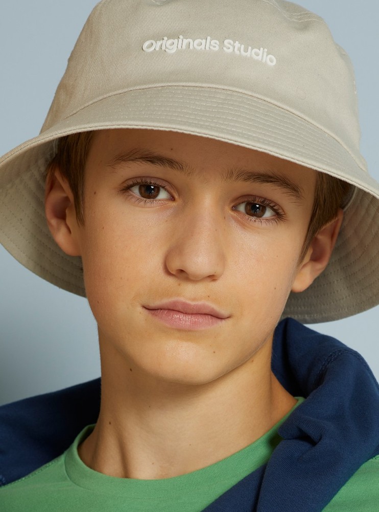 Matteo M | Network Model Agency