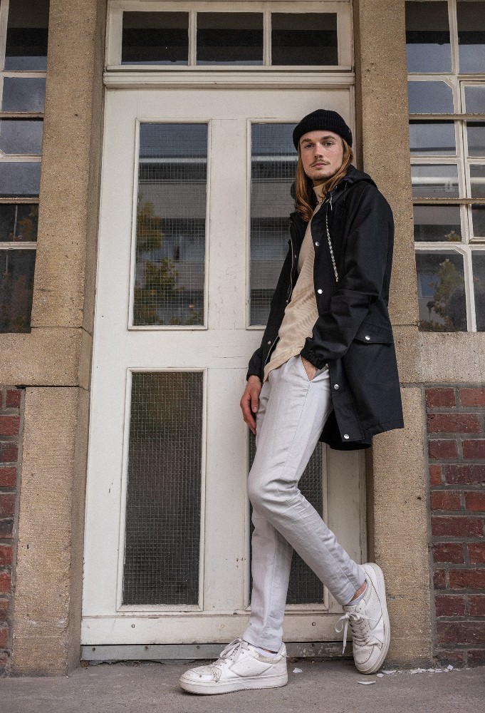 Maximilian D | Network Model Agency