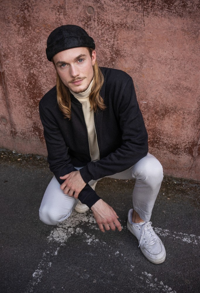 Maximilian D | Network Model Agency