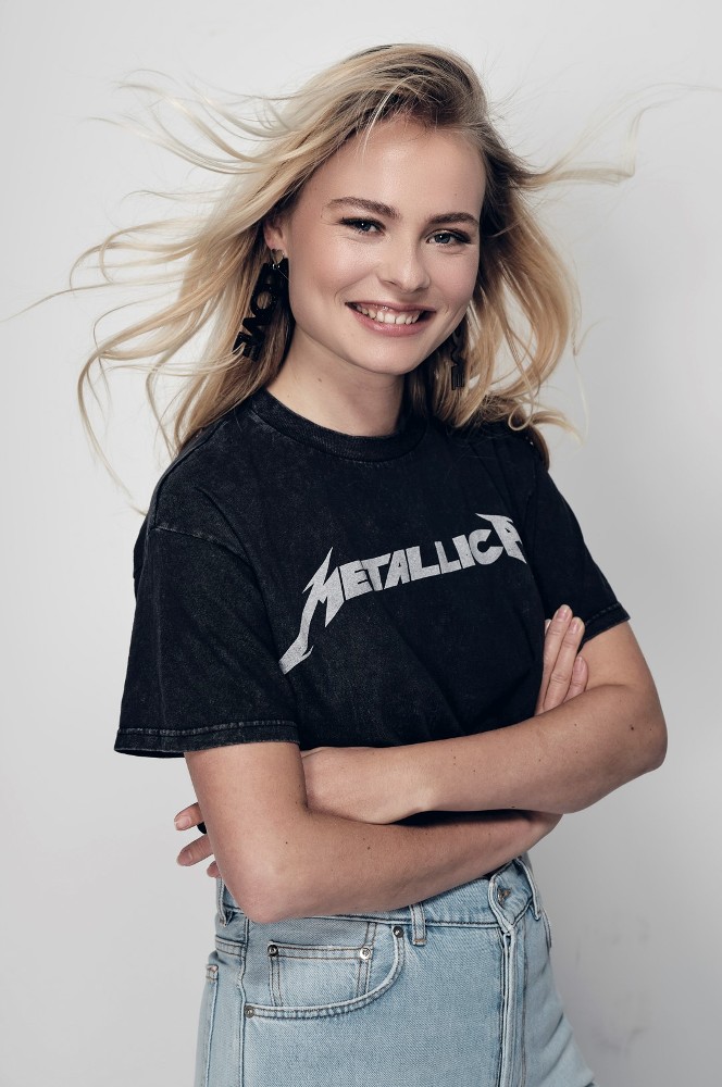 Merel Z | Network Model Agency