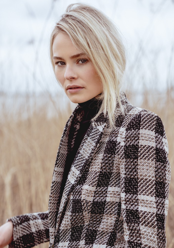 Merel Z | Network Model Agency