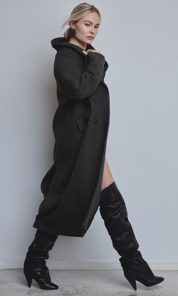 Merel Z | Network Model Agency