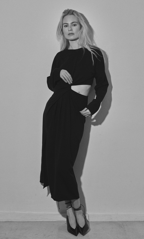 Merel Z | Network Model Agency