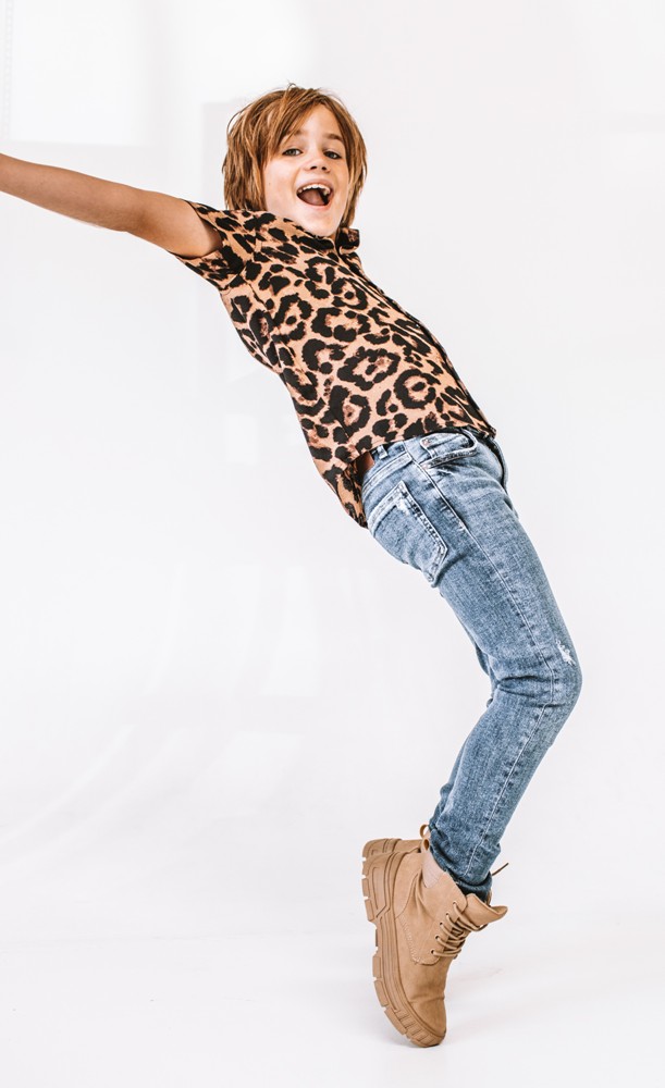 Mik G | Network Model Agency