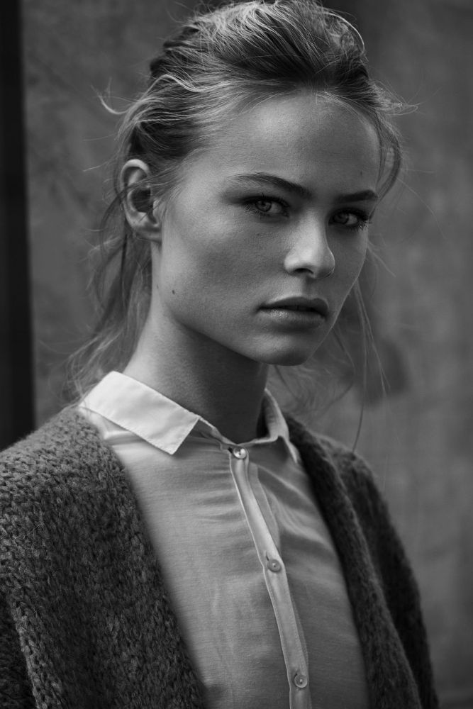 Merel Z | Network Model Agency