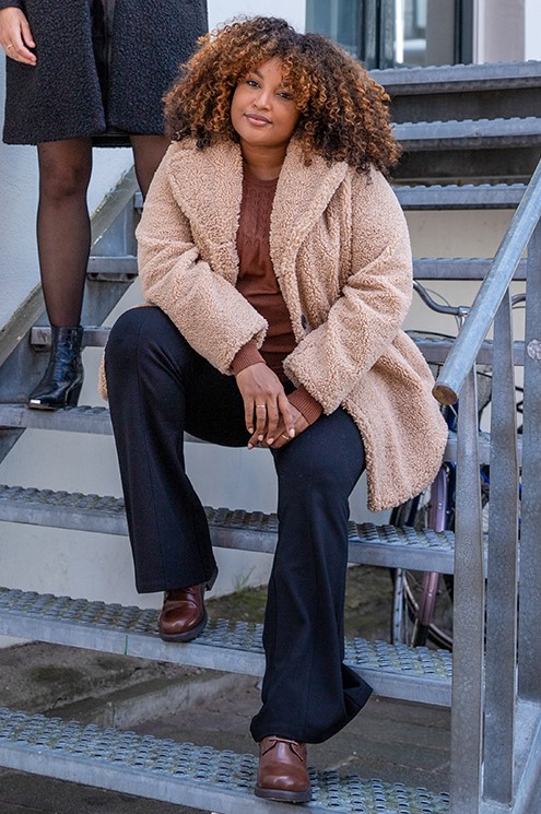 Sharon D | Network Model Agency