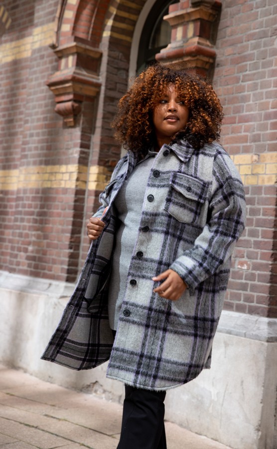 Sharon D | Network Model Agency
