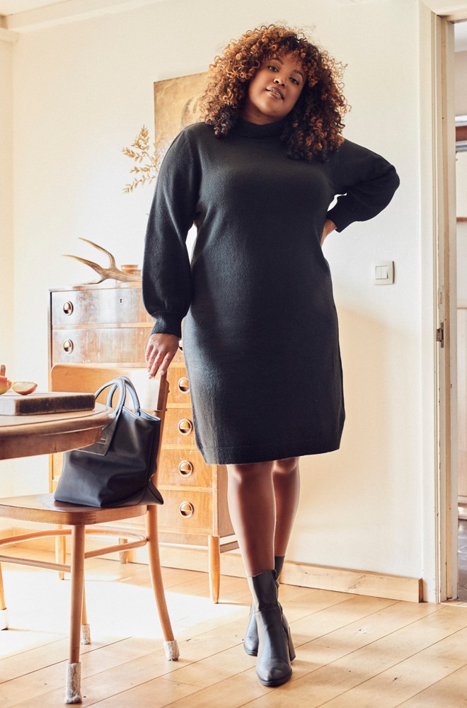 Sharon D | Network Model Agency