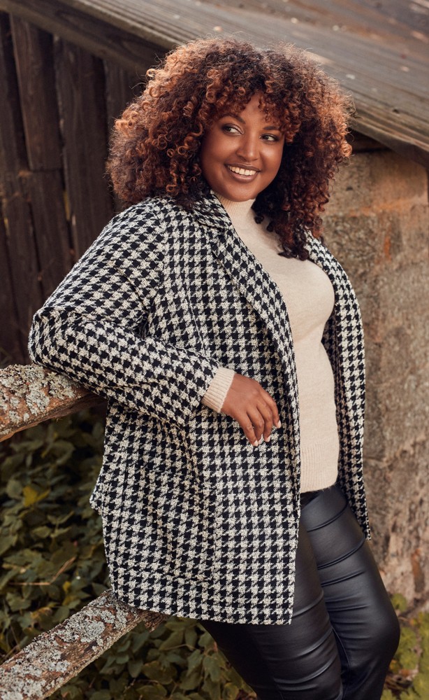 Sharon D | Network Model Agency