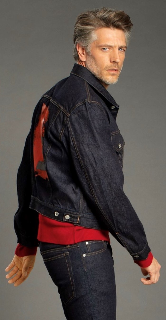 Nicolas G | Network Model Agency