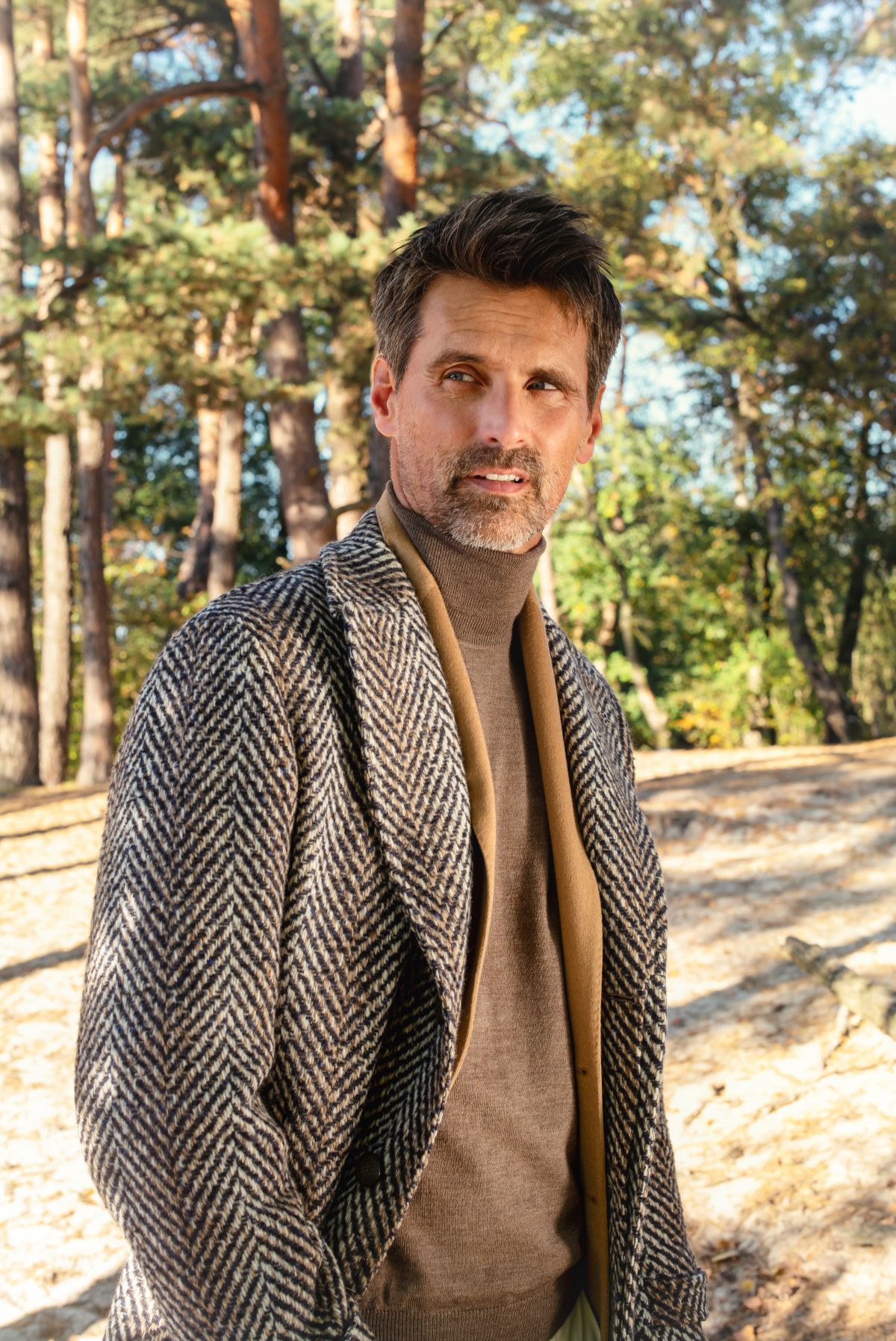 Roger C | Network Model Agency