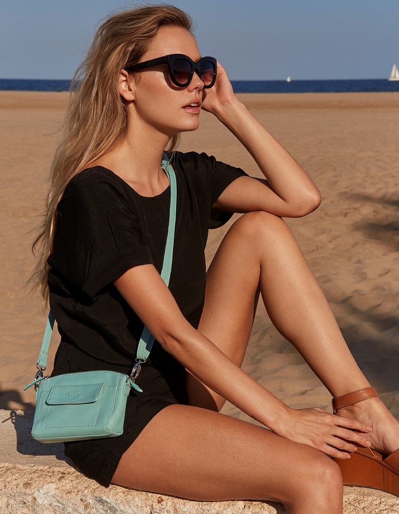 Cynthia B | Network Model Agency