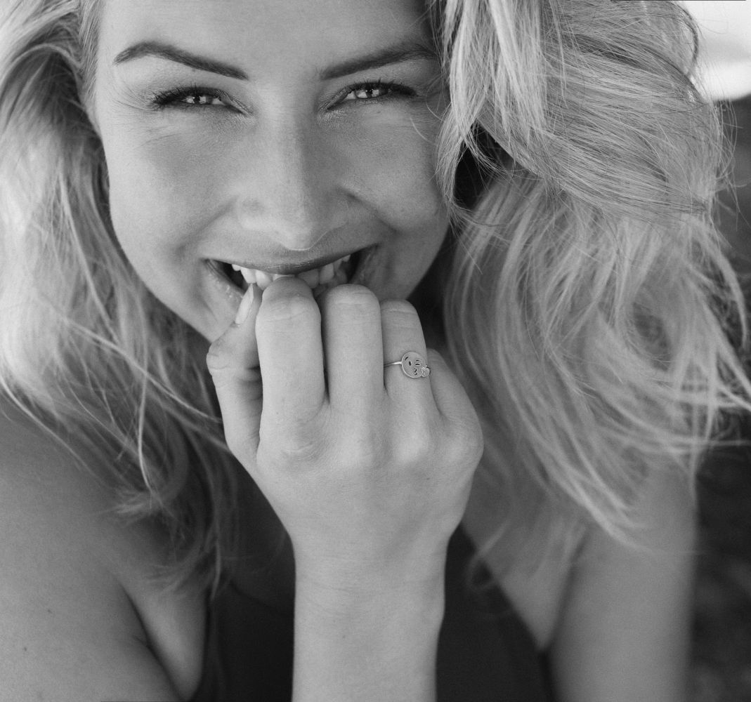 Robin M | Network Model Agency