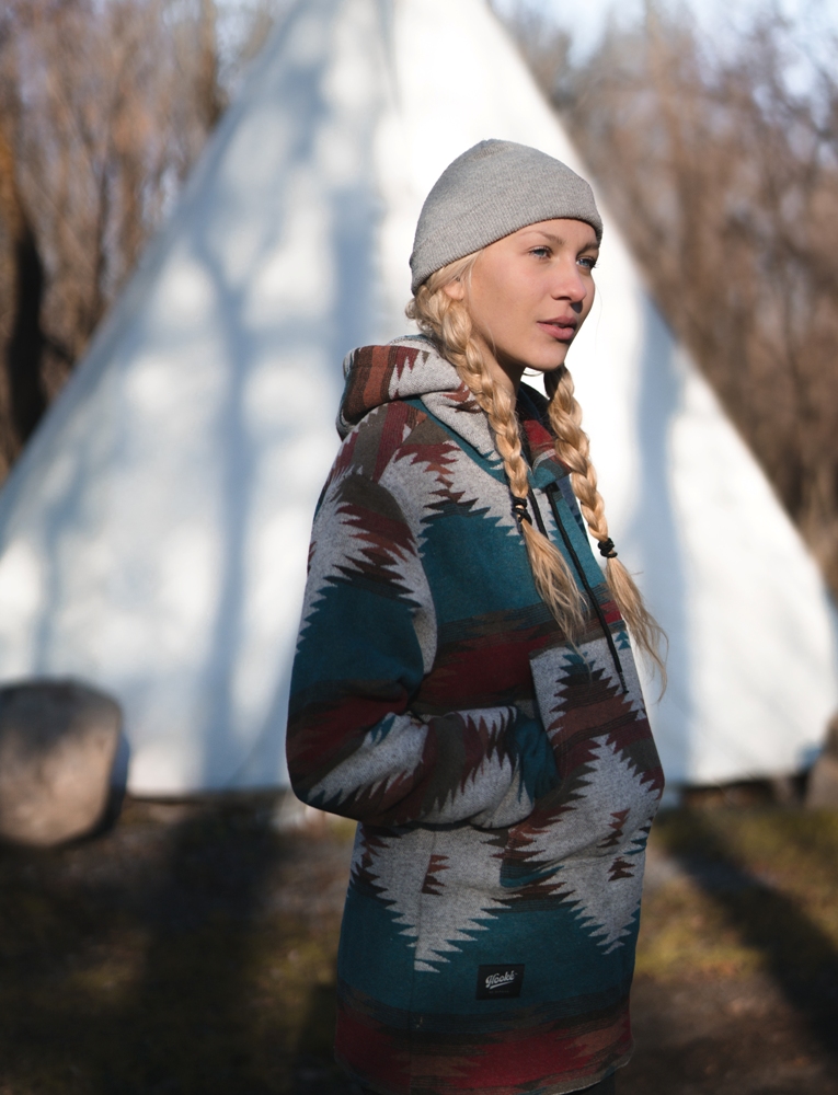 Cato V | Network Model Agency