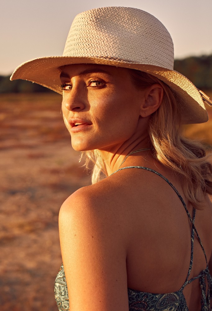 stephanie K | Network Model Agency