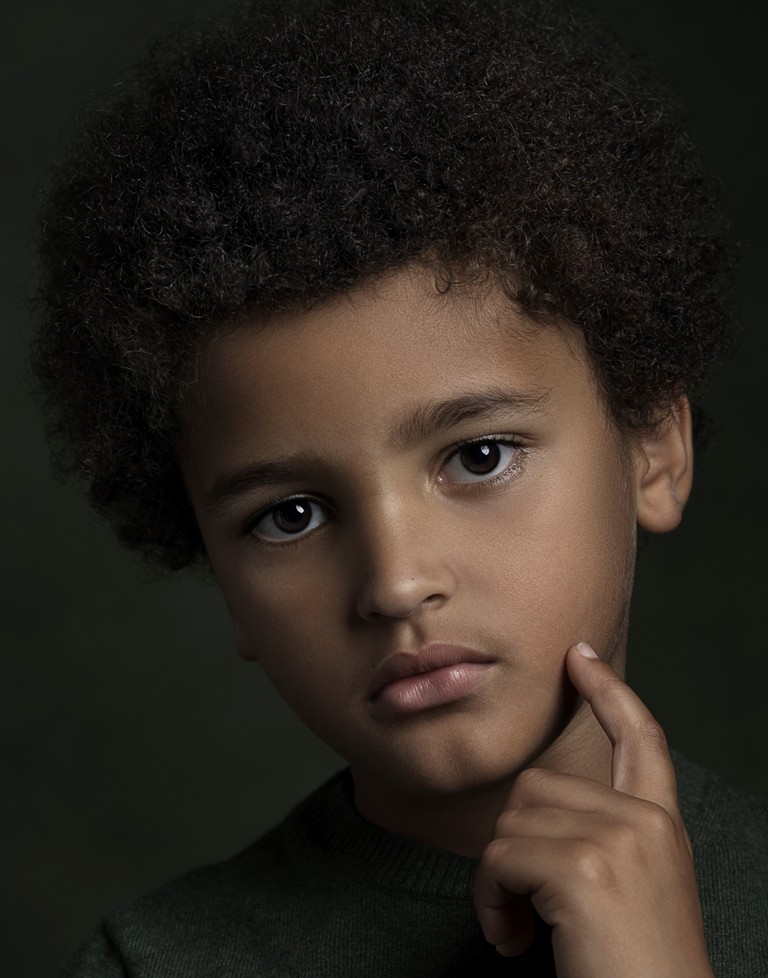 Emmanuel B | Network Model Agency