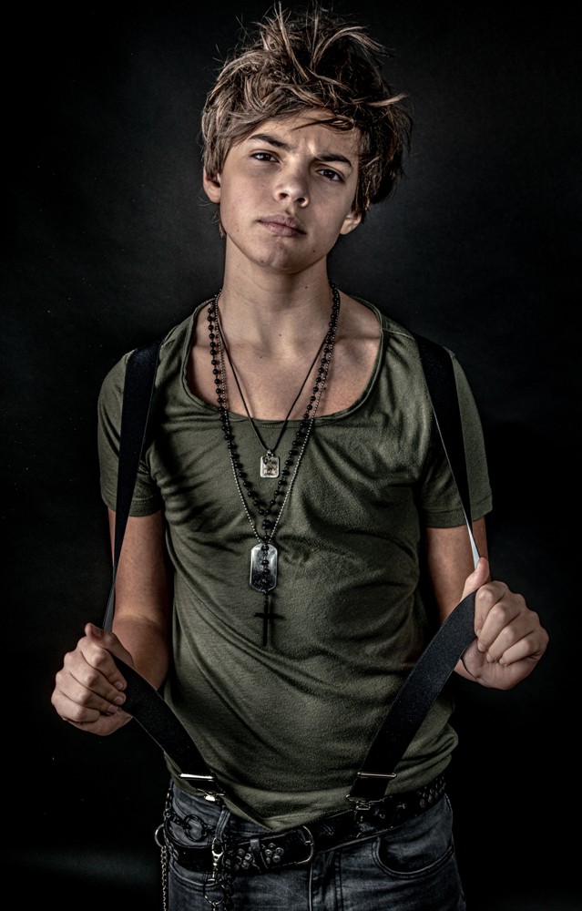 Noah Ganahl | Network Model Agency