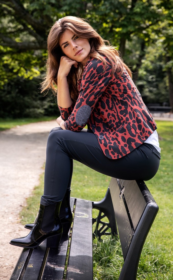 Nikki St | Network Model Agency