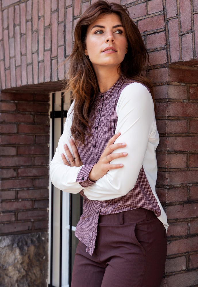 Nikki St | Network Model Agency