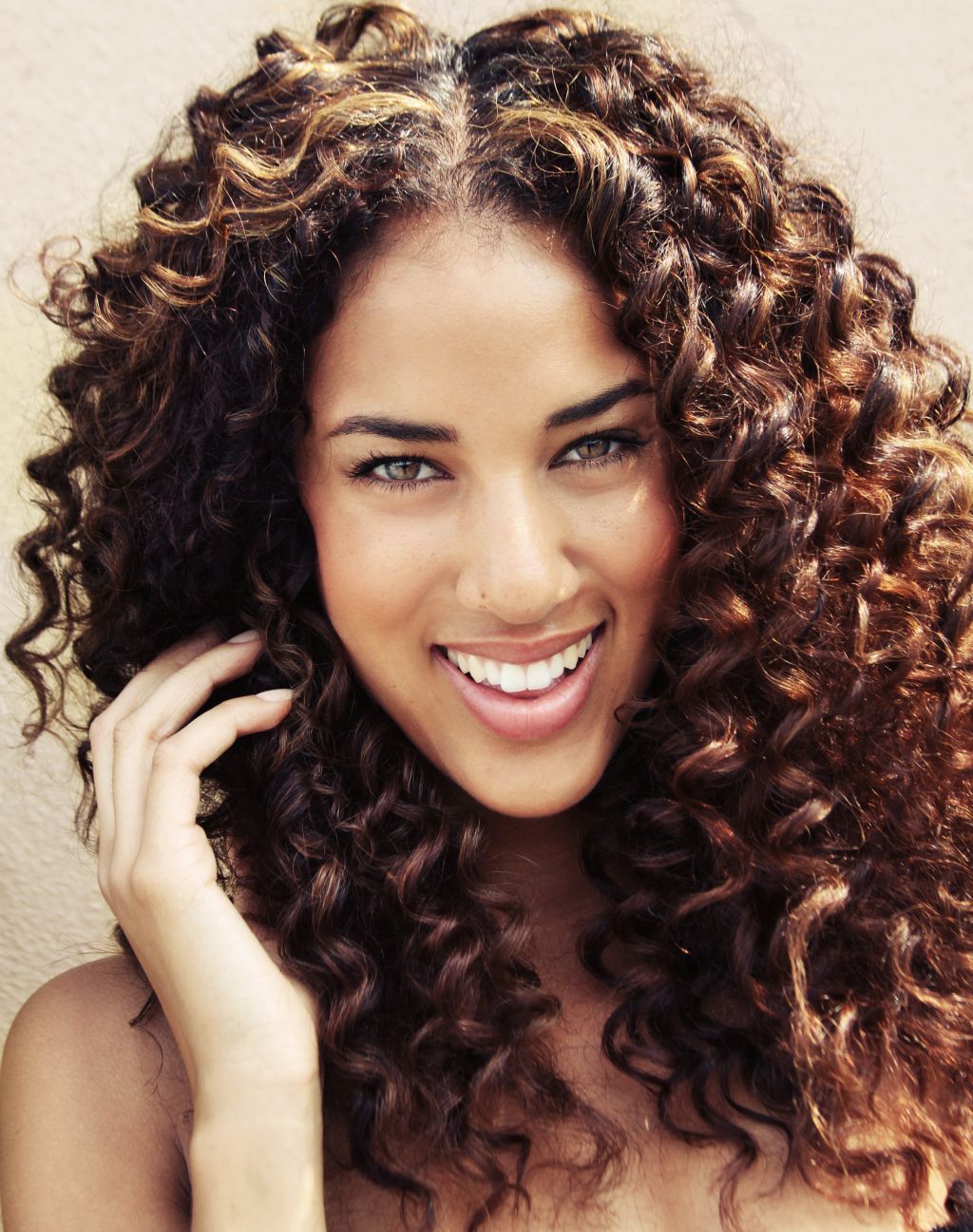 Valerie LR | Network Model Agency