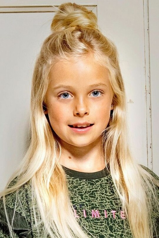 Bo E | Network Model Agency