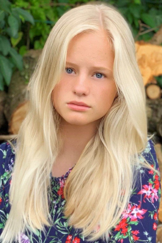 Emma Lanckbeen | Network Model Agency