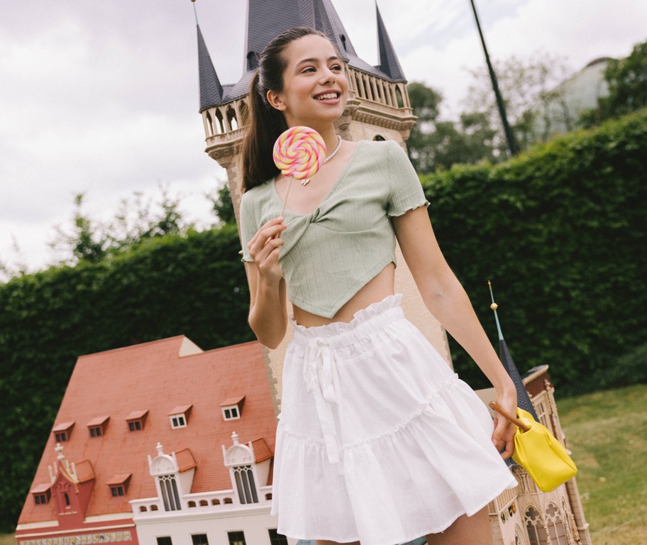 Fleur E | Network Model Agency