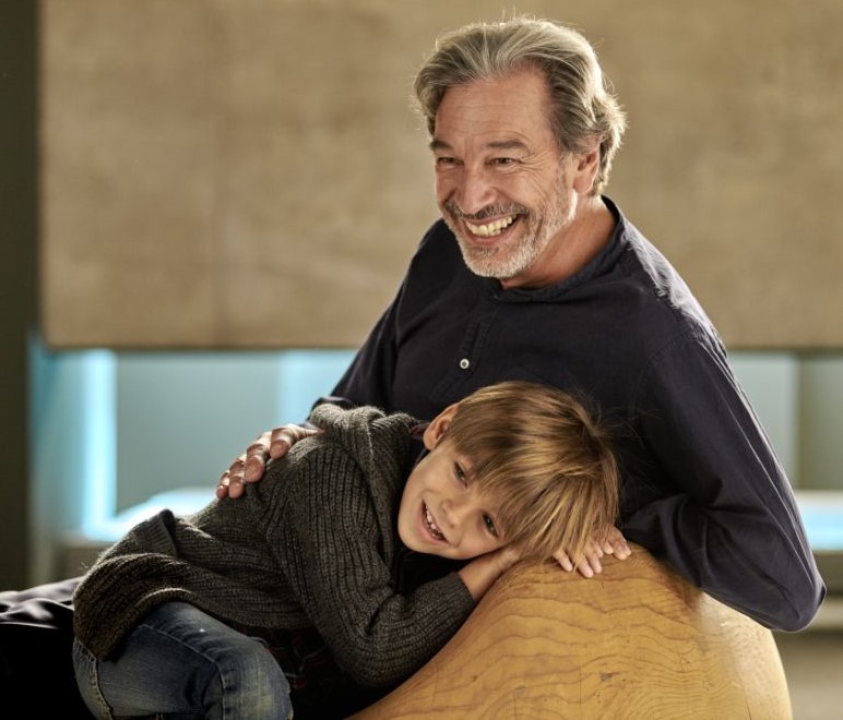 Gunter B | Network Model Agency