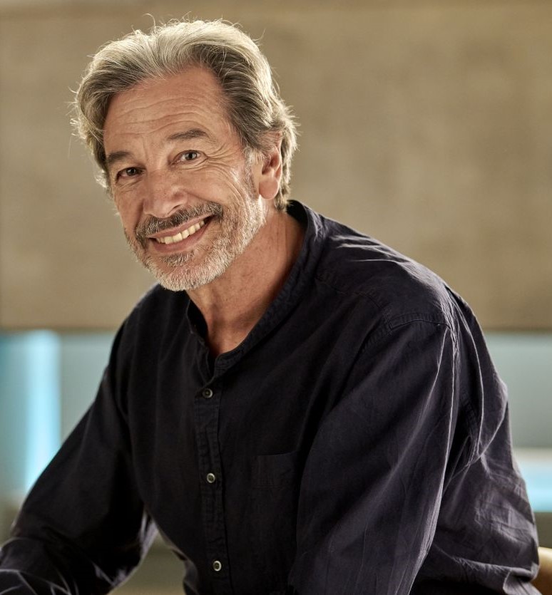 Gunter B | Network Model Agency