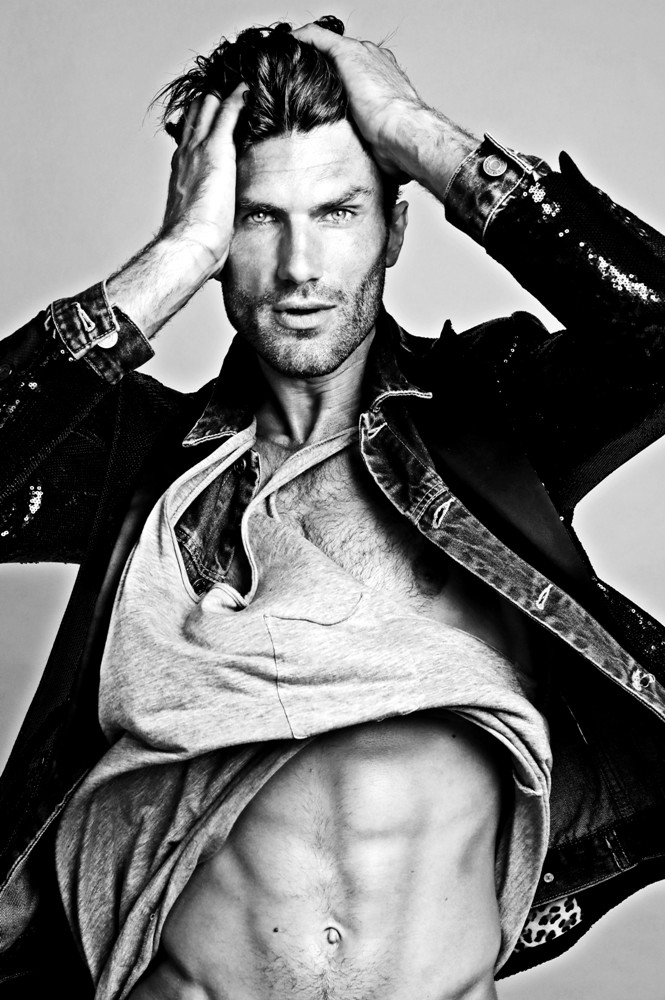 Xavier S | Network Model Agency